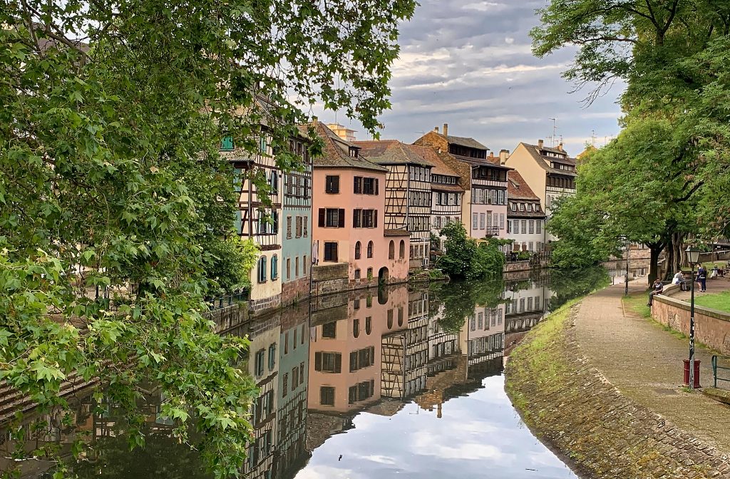 Découvrir Strasbourg lors d’un week-end au bord de l’eau - Le Blog de ...