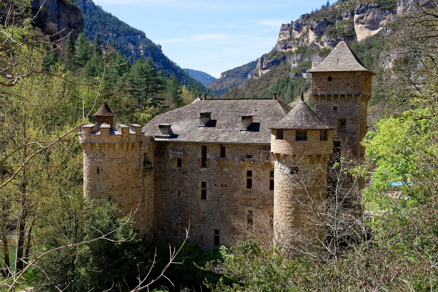 Où dormir pour un séjour en Lozère: conseils et coups de cœur